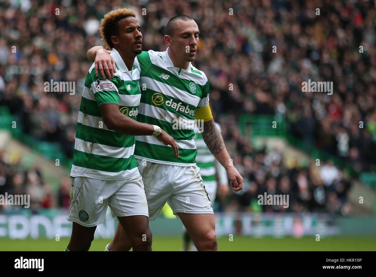 Celtic's Scott Sinclair (left) celebrates scoring his side's second ...