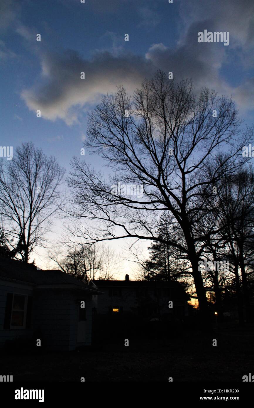Pretty cool sunset hi-res stock photography and images - Alamy
