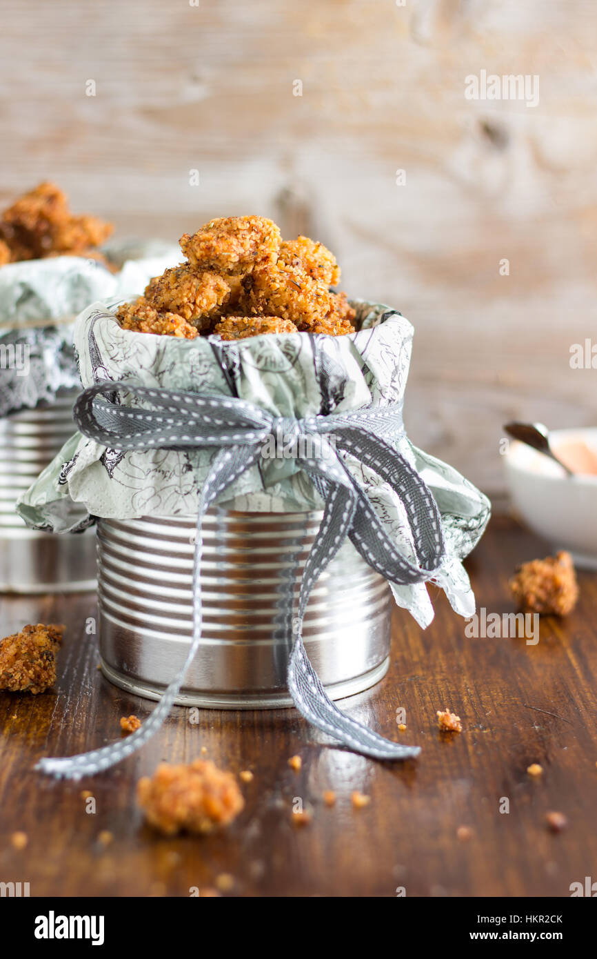 Homemade Crispy Popcorn Chicken Stock Photo - Alamy