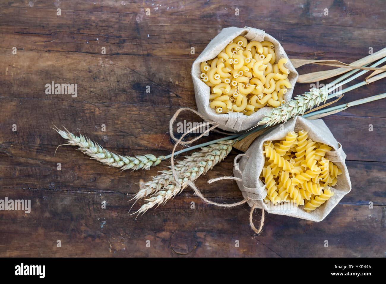 Little ears pasta hi-res stock photography and images - Alamy