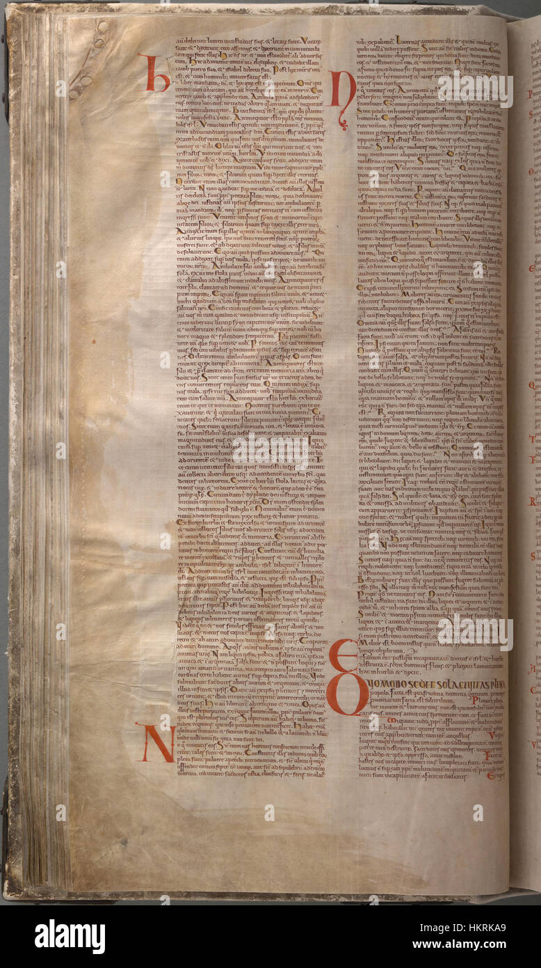 Bible illumination hi-res stock photography and images - Alamy