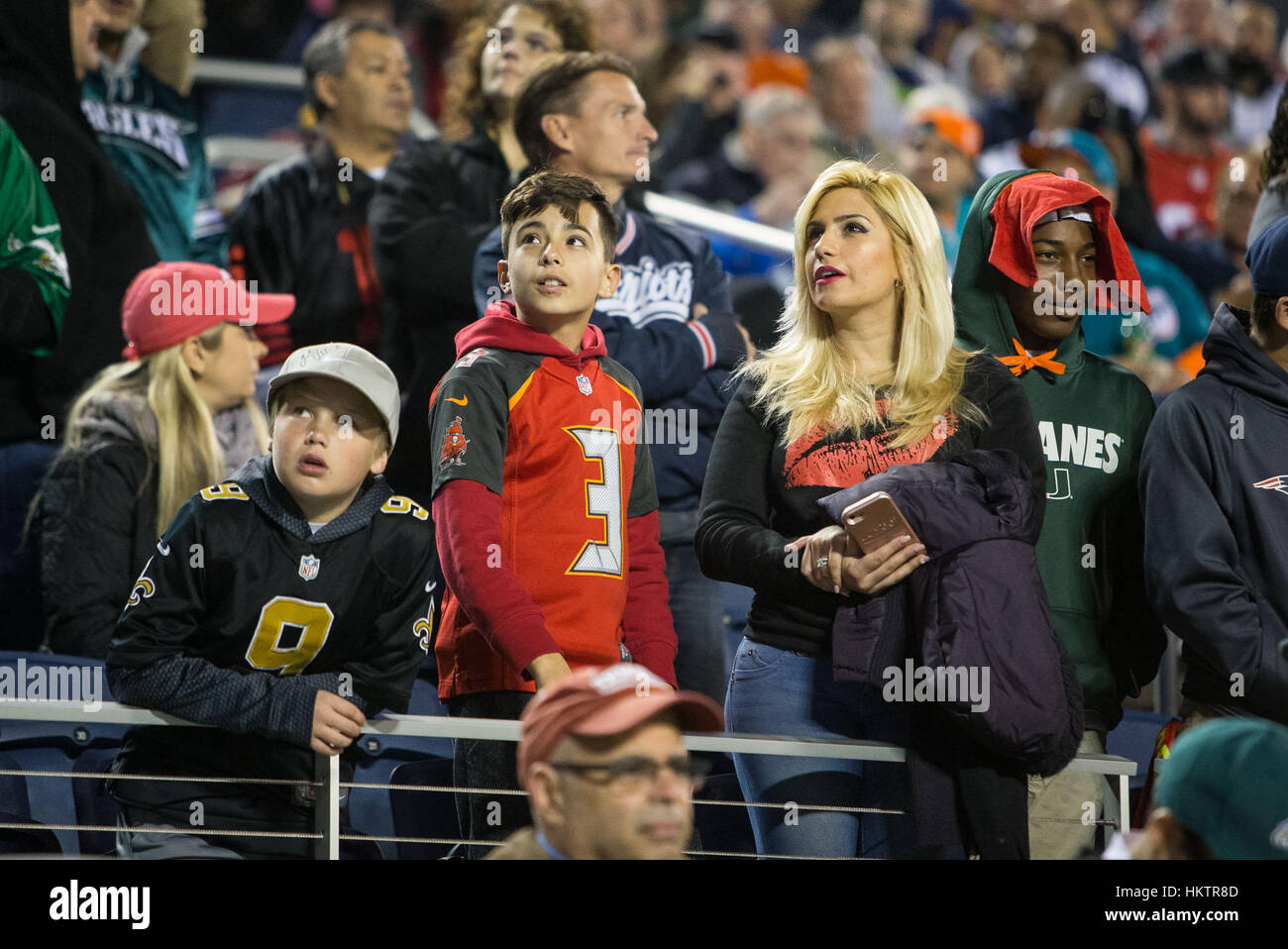 Buccaneers fan hi-res stock photography and images - Alamy