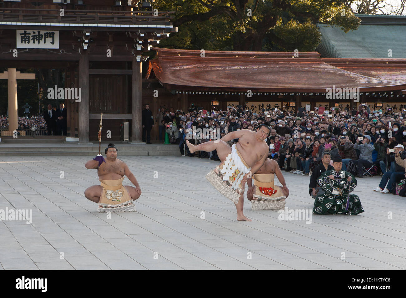 The dohyo iri ceremony hi-res stock photography and images - Alamy