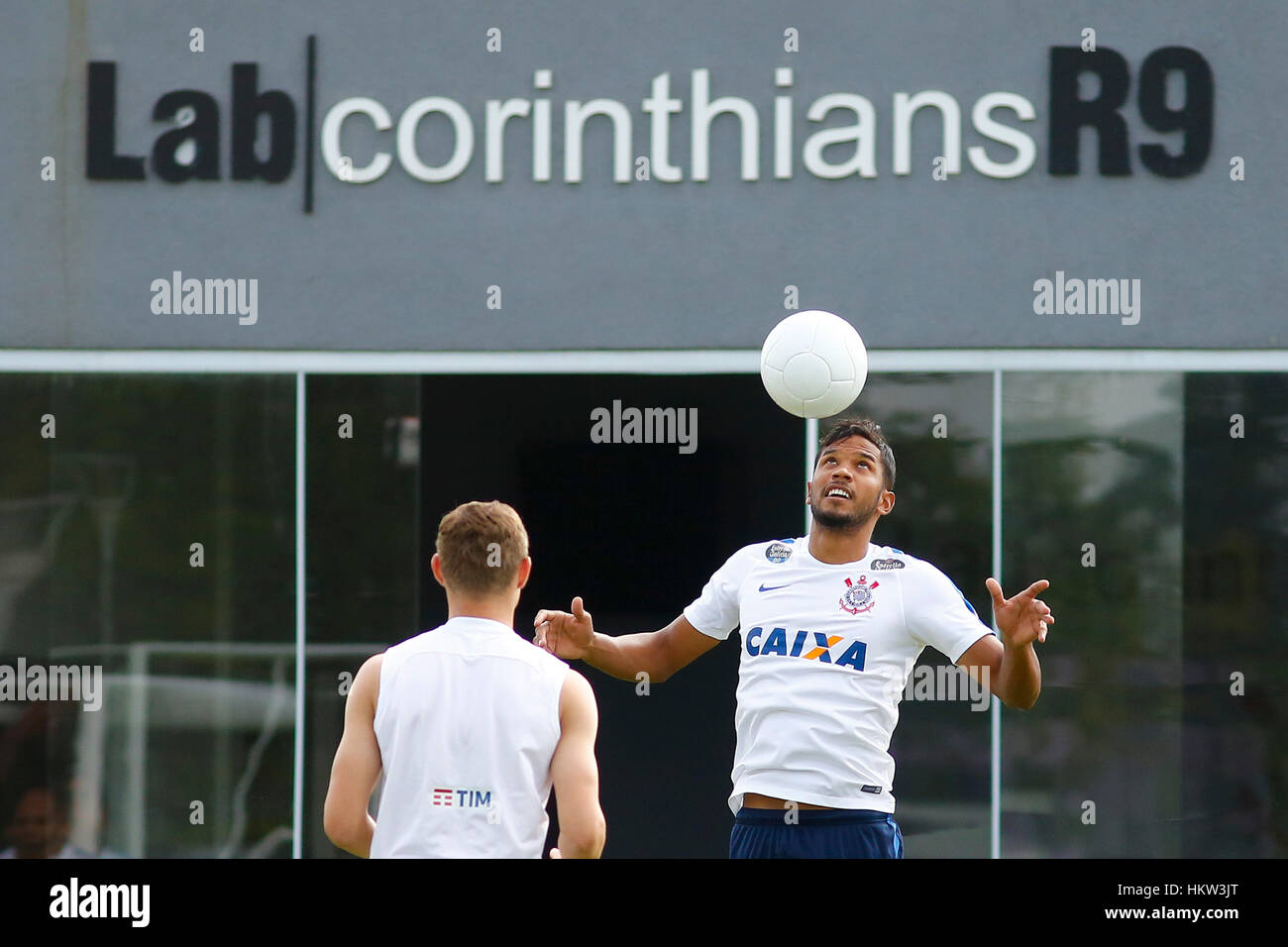 SÃO PAULO, SP - 30.01.2017: TREINO DO CORINTHIANS - Yago during ...