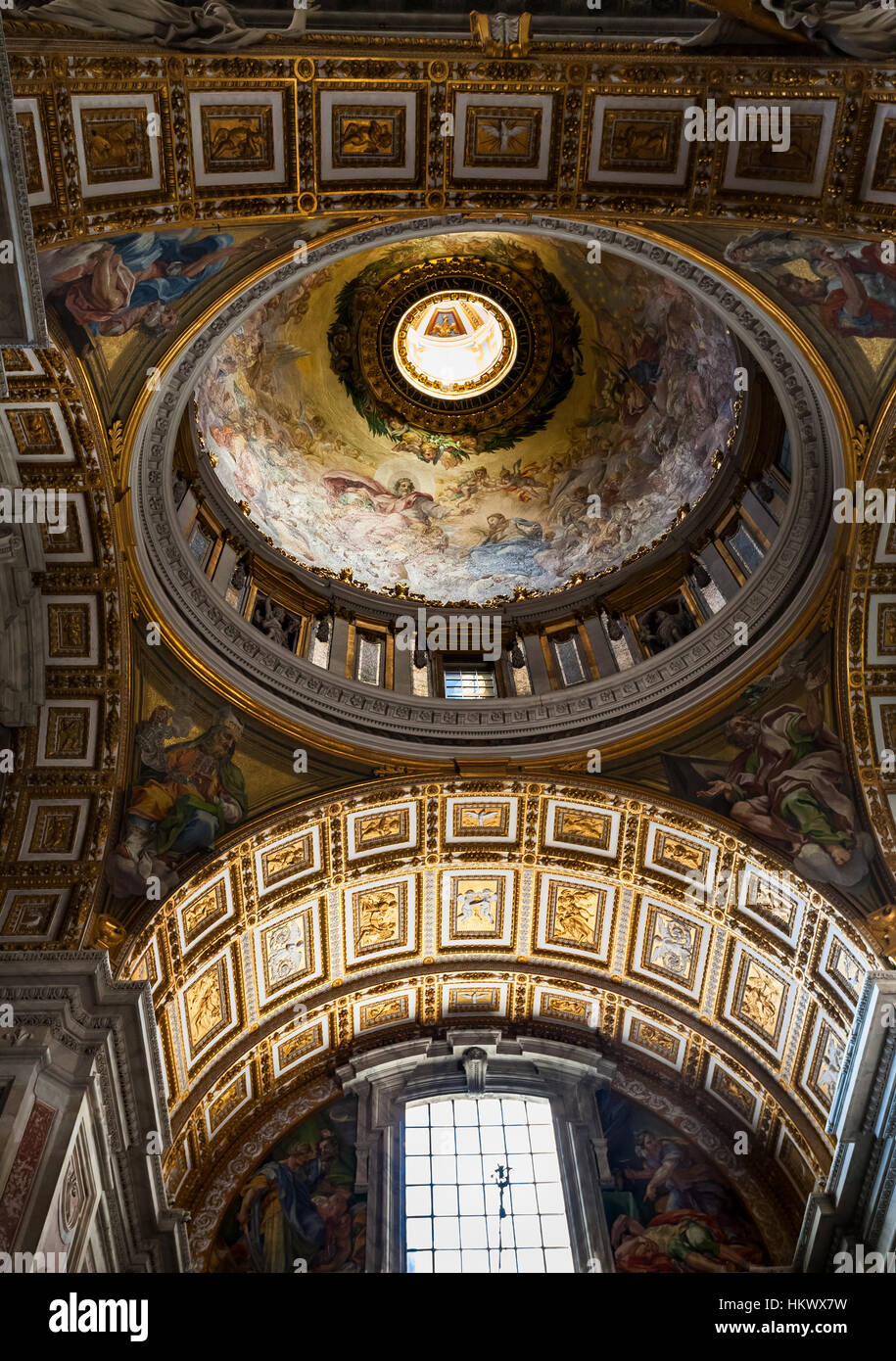 VATICAN, ITALY - DECEMBER 16, 2010: painted dome of St Peter's Basilica ...