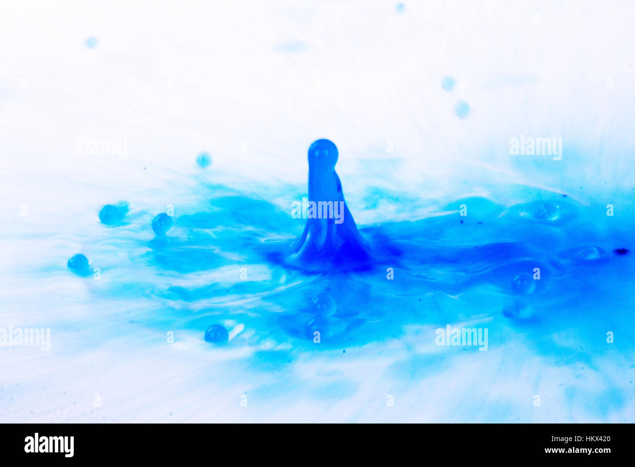 Black paint water drop fluid hi-res stock photography and images - Alamy