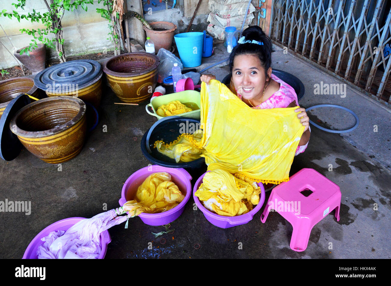 Turmeric washing process hi-res stock photography and images - Alamy