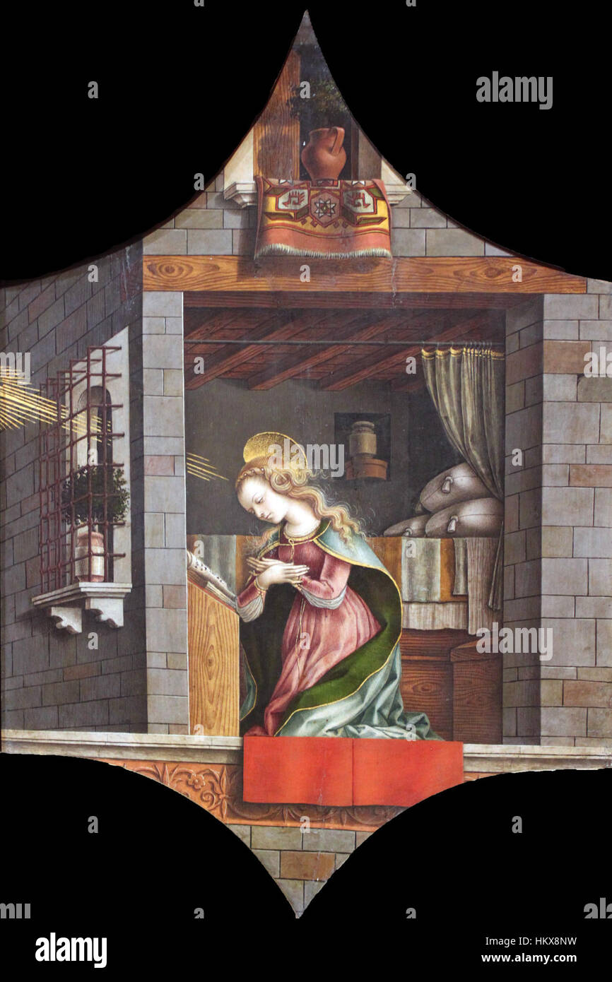 This 1482 painting by Crivelli titled 'Annunciation' depicts the ...