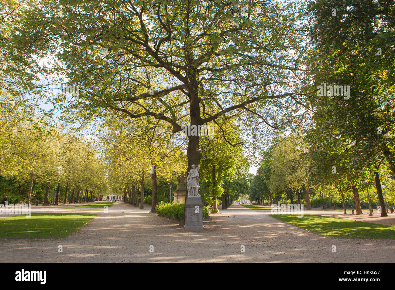 Sculpture in Park de Bruxelles,Warandepar, - the largest public park in ...