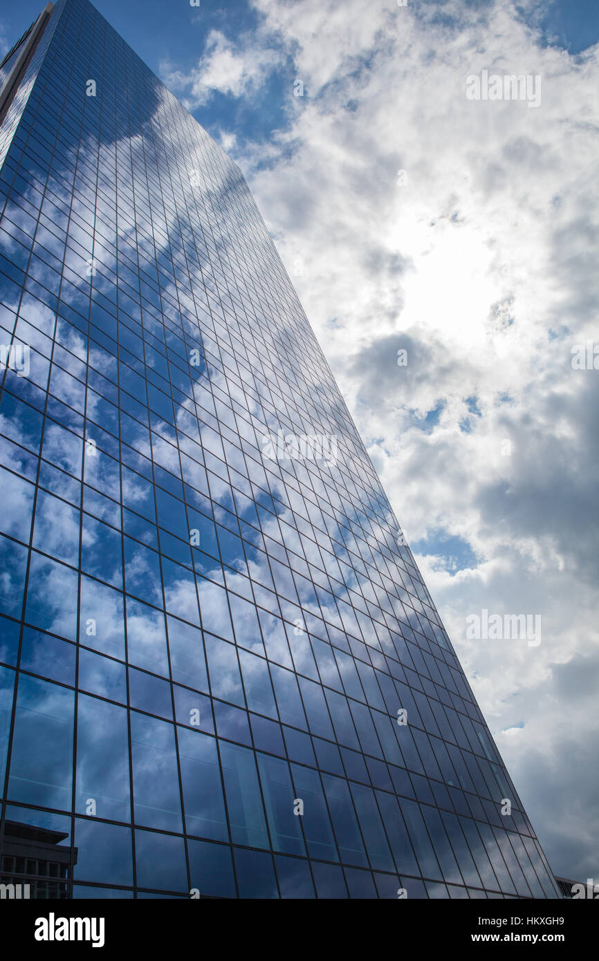 window reflection dayligh and blue sky background Stock Photo - Alamy