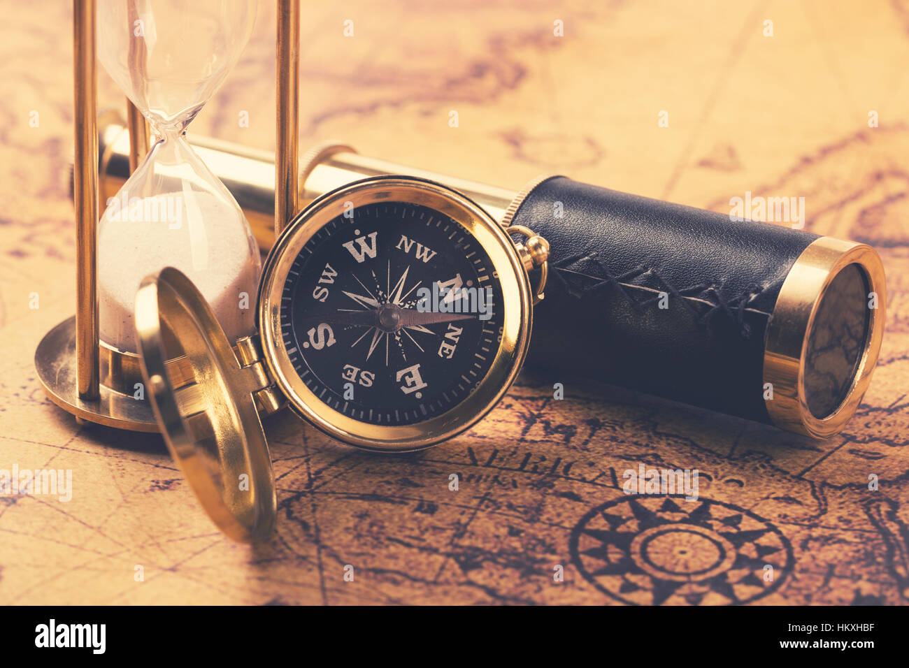 Compass and world map hi-res stock photography and images - Alamy