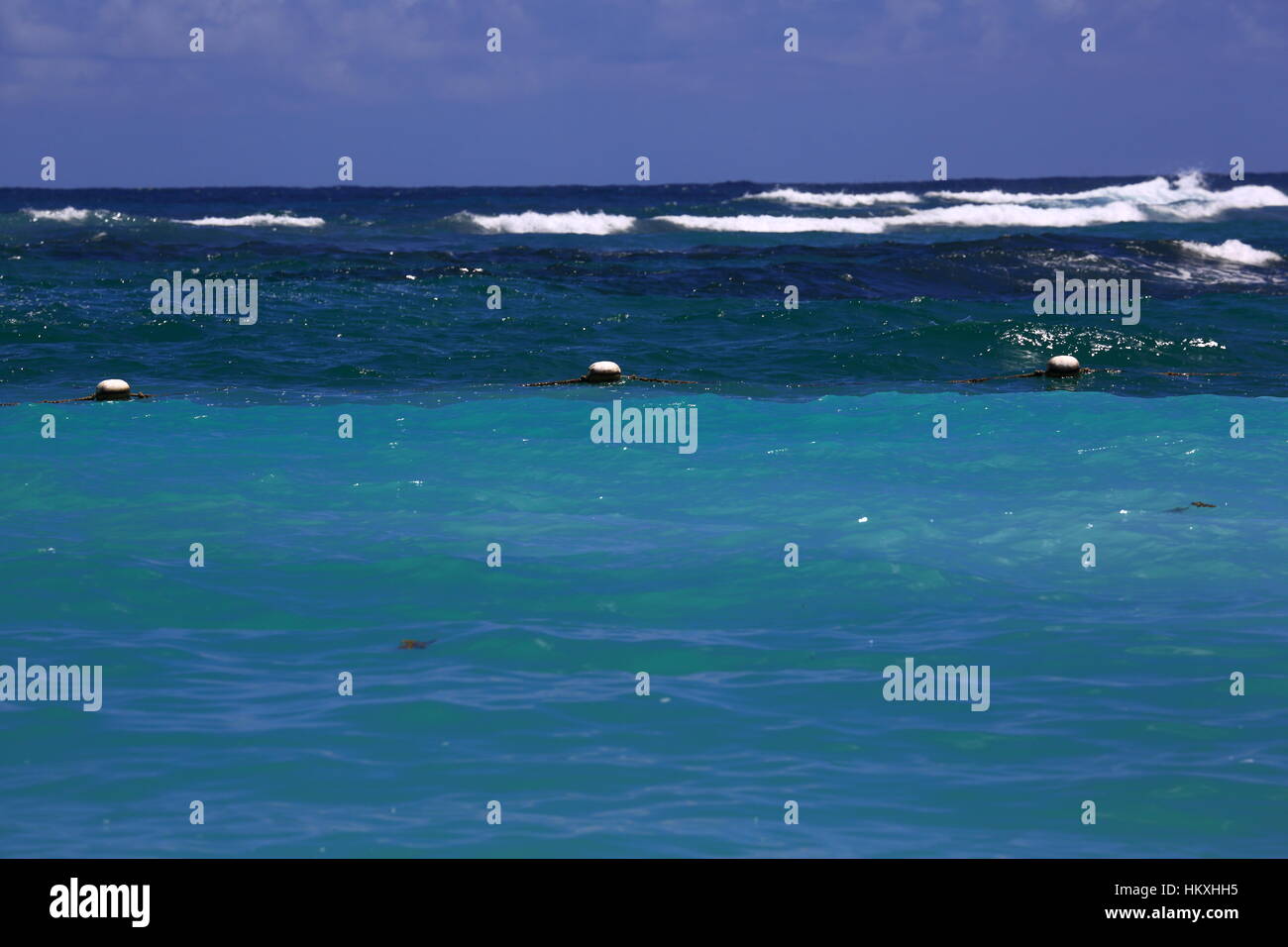 Indian Ocean with waves coming into shore, riptides Stock Photo - Alamy