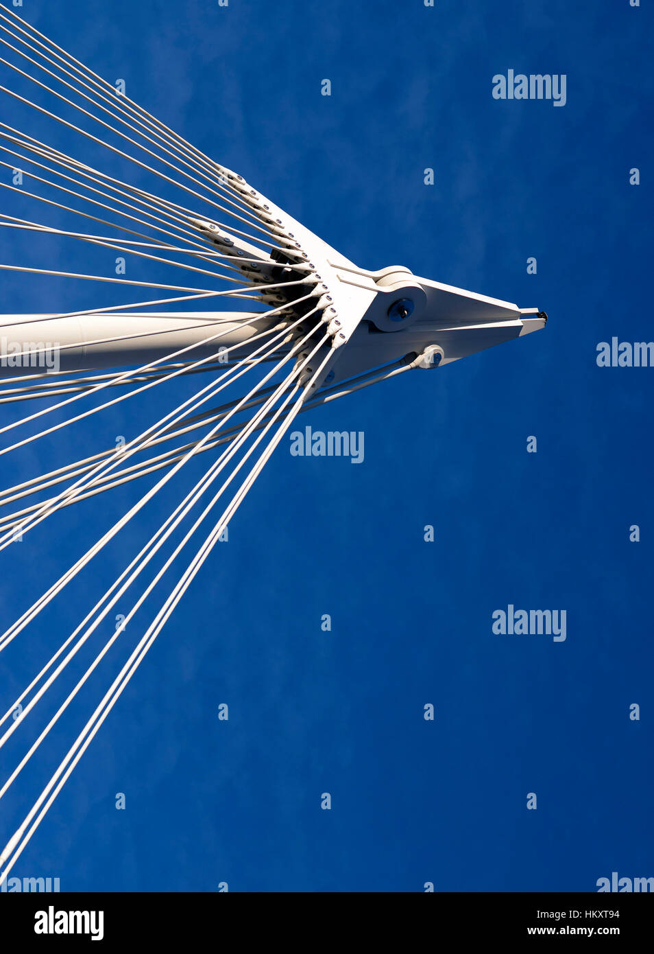 Abstract london bridge hi-res stock photography and images - Alamy