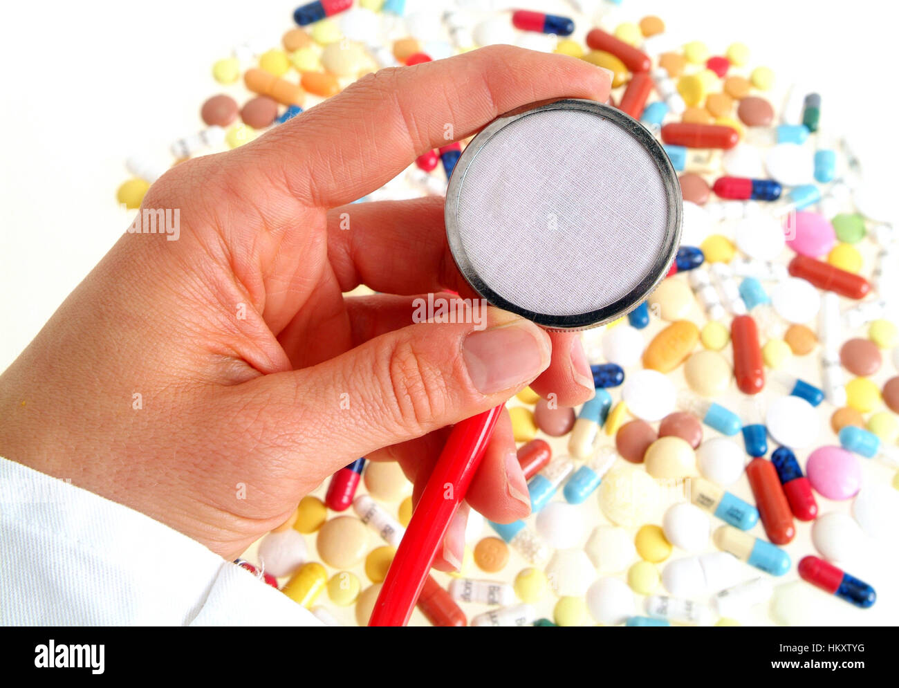 Stehoscope and tablets Stock Photo - Alamy