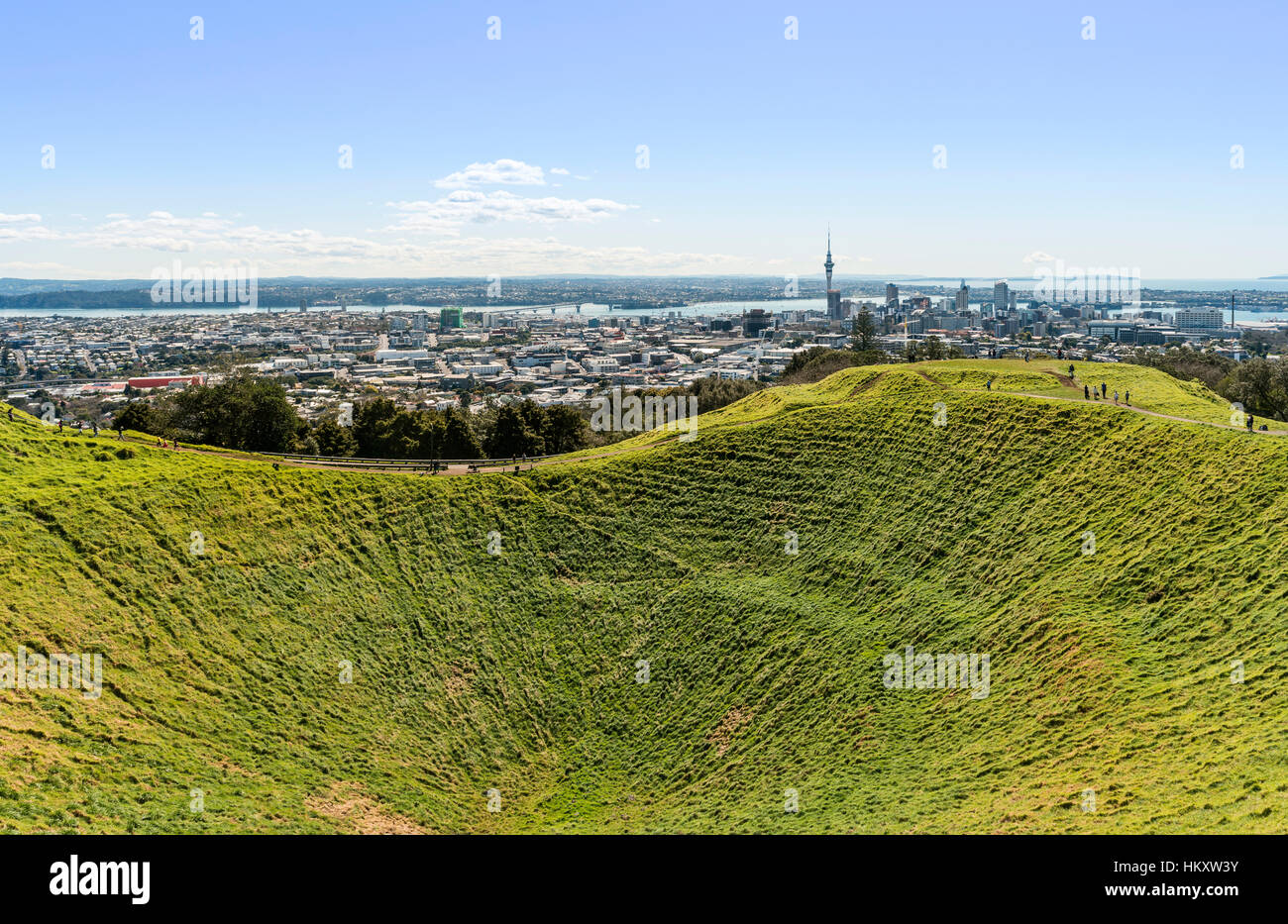 View from Mount Eden, volcanic craters, skyline with skyscrapers ...