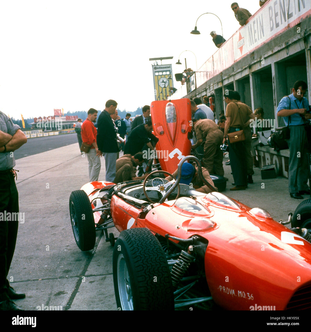 German race car driver hi-res stock photography and images - Alamy