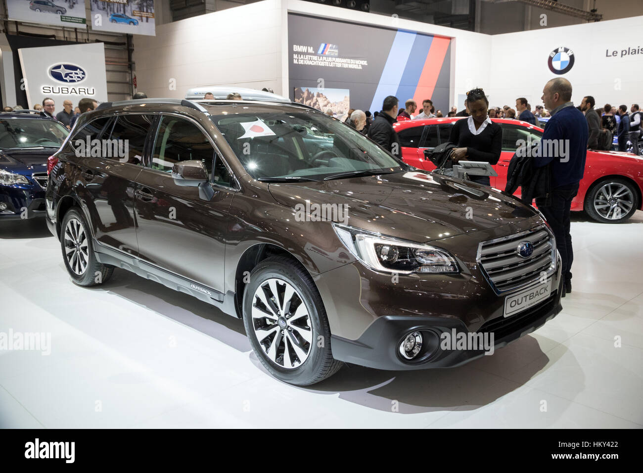 Subaru outback 2017 hi-res stock photography and images - Alamy