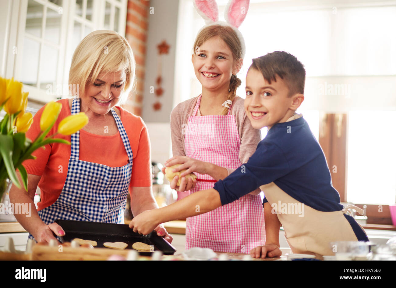 Prepare for baking hi-res stock photography and images - Alamy