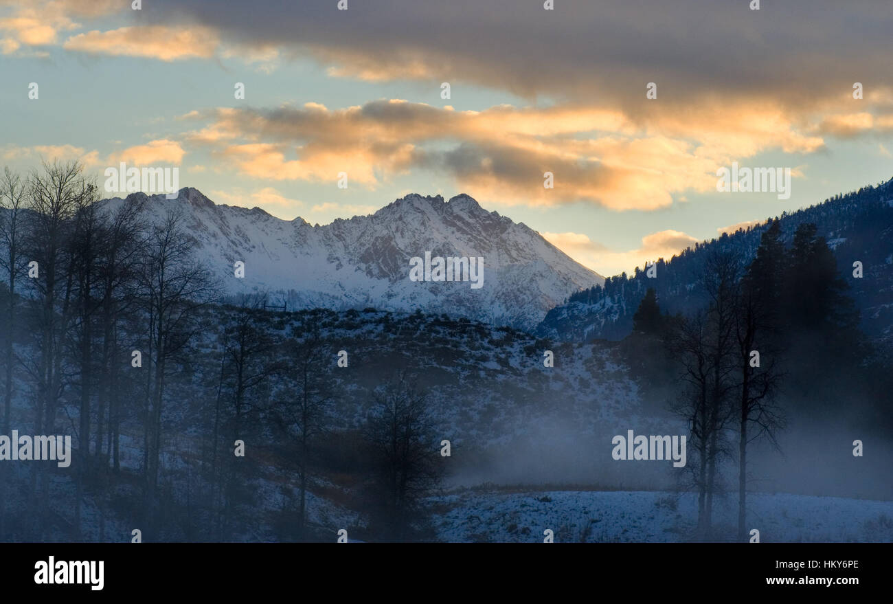 Bowery Hot Spring with Boulder Mountains beyond. Sawtooth National ...