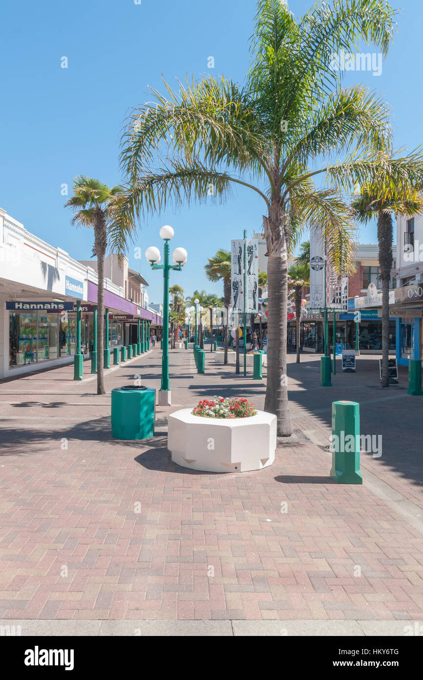 Emerson Street shopping area in the Art Deco City of Napier in New ...