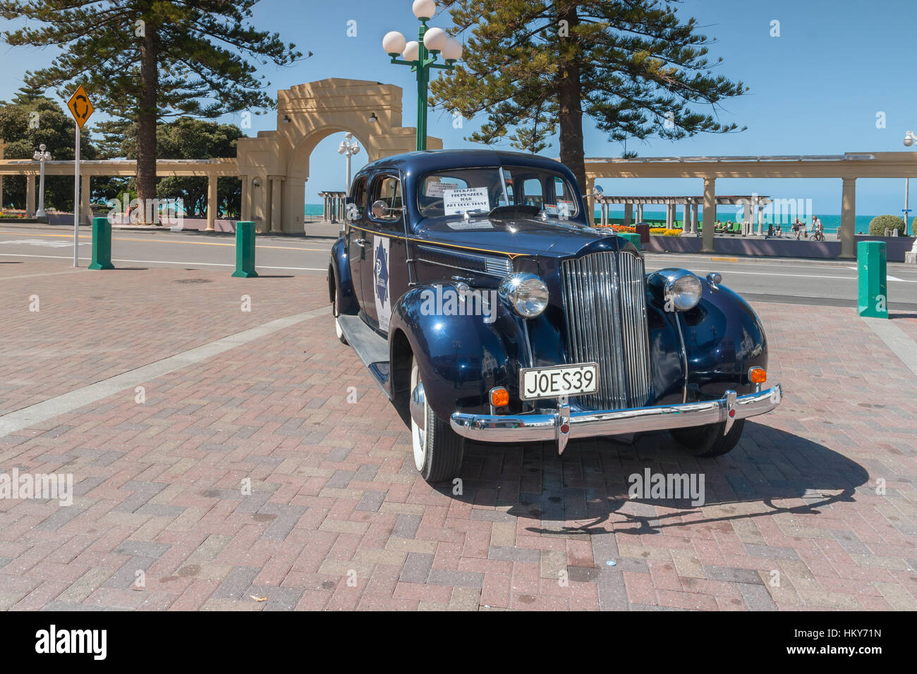 Vintage Packard touring car in front of The New Napier Arch Napier New ...