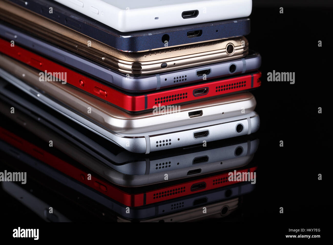 Mobile phone wireless communication technology and mobility business ...