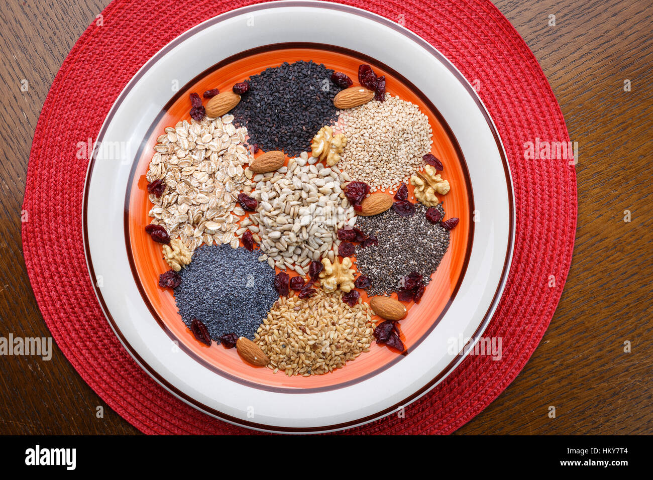 Seeds used in cooking hi-res stock photography and images - Alamy