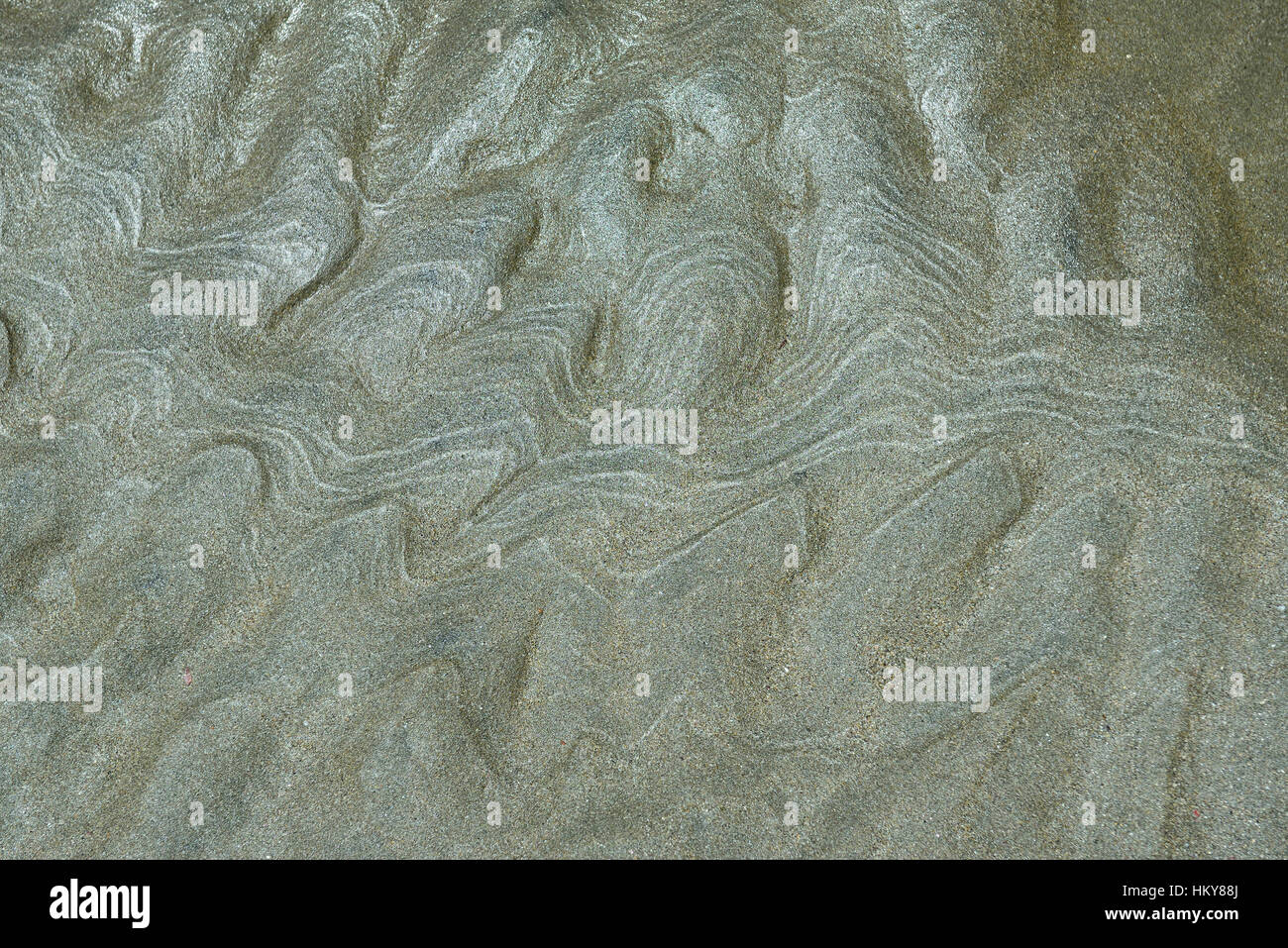 abstract curved lines on beach ocean wet sand Stock Photo - Alamy