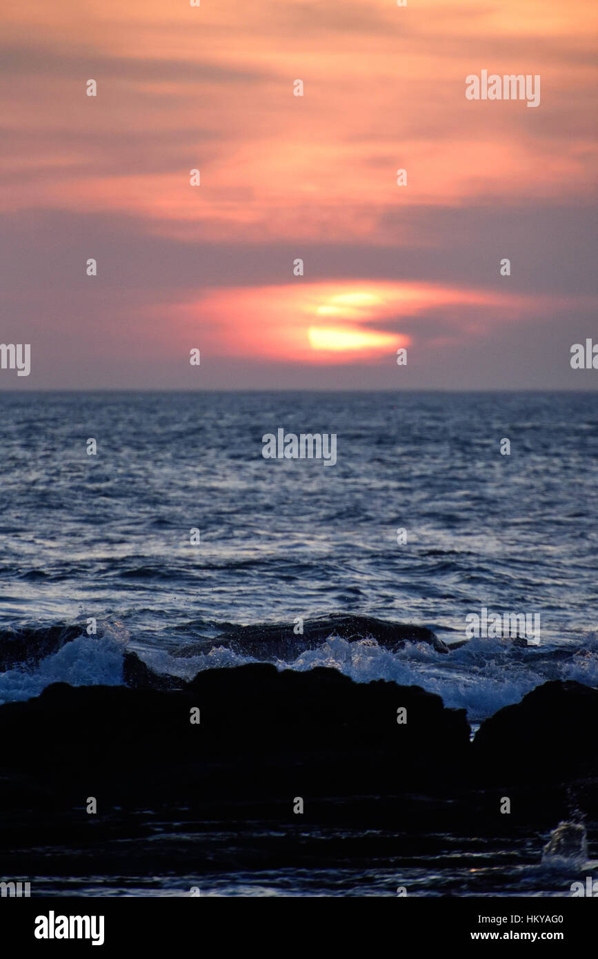 Beautiful sunset under ocean hi-res stock photography and images - Alamy