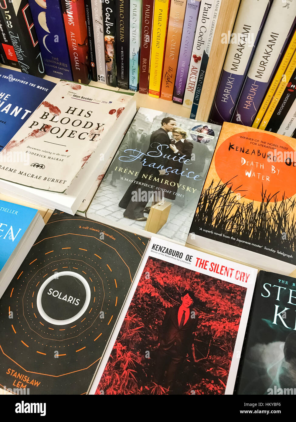 English book store hi-res stock photography and images - Alamy