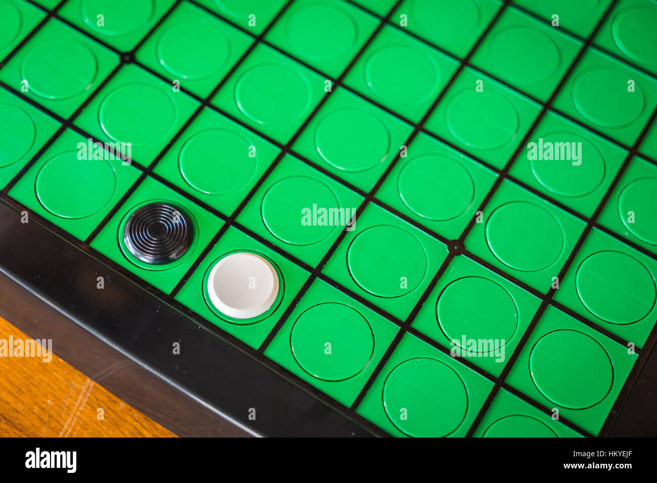 Othello board game hi-res stock photography and images - Alamy