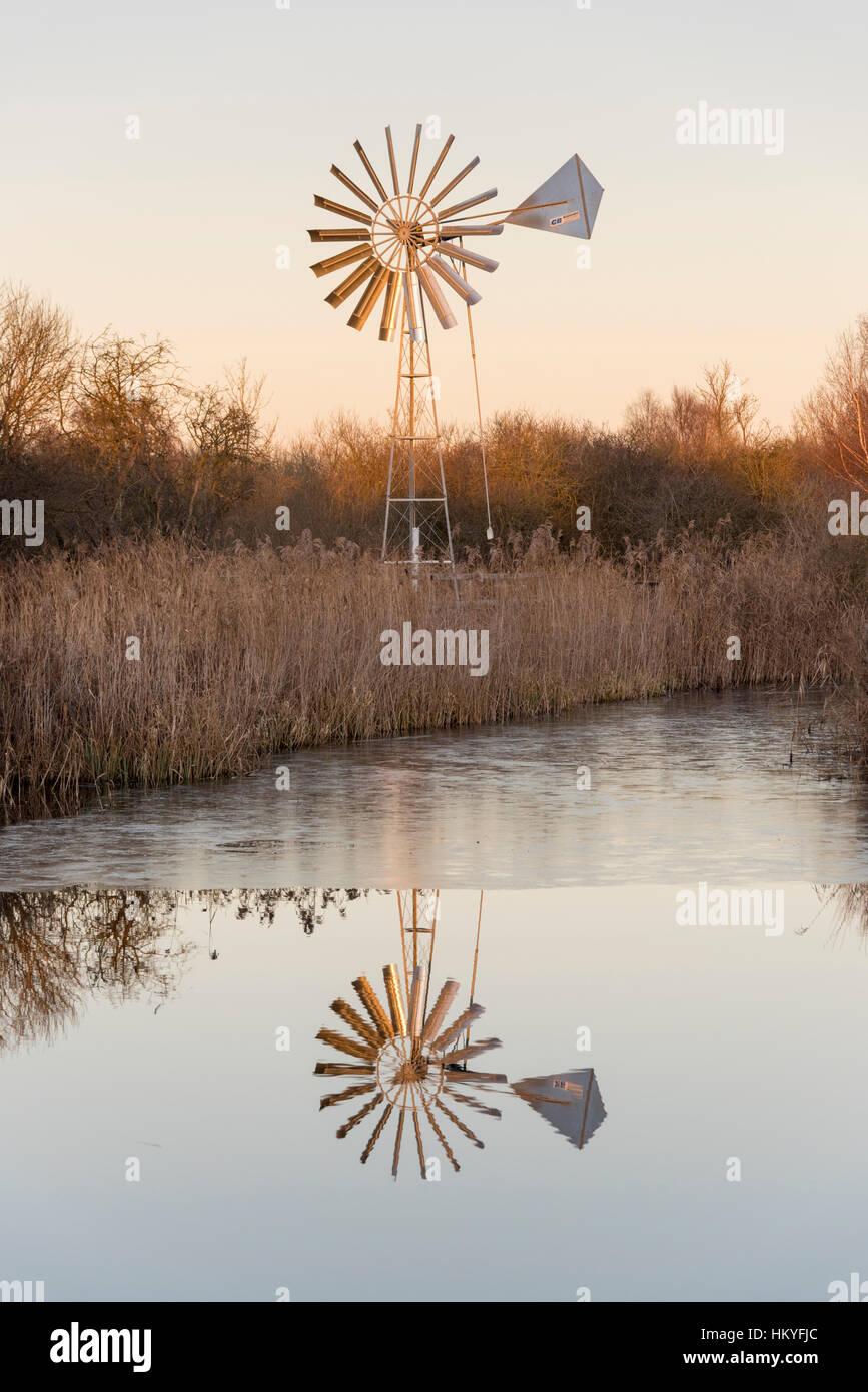 Wind turbines turbine power fens hi-res stock photography and images ...