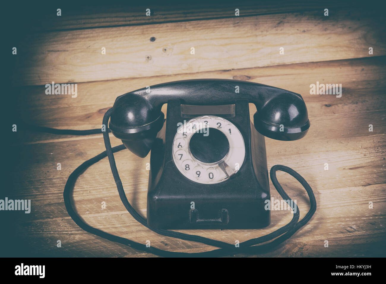 Vintage office phone hi-res stock photography and images - Alamy