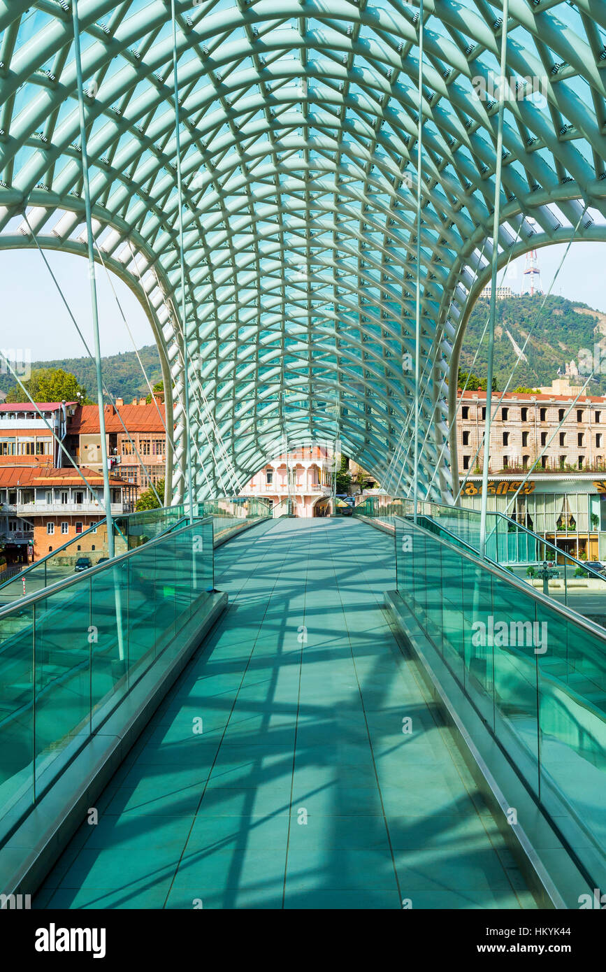 Peace Bridge over the Mtkvari river, Designed by Italian architect ...