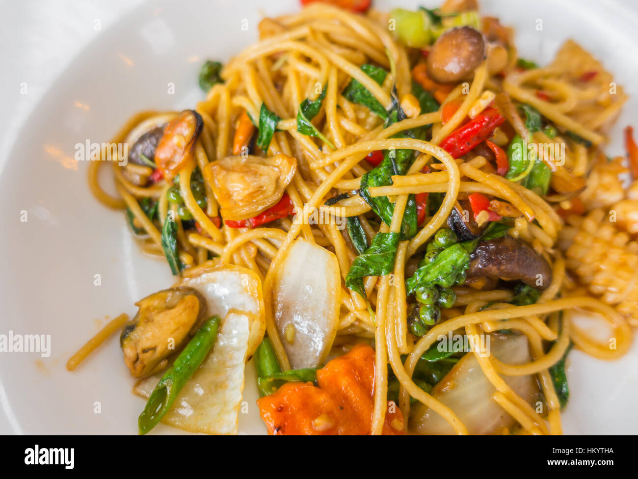 Spicy spaghetti with seafood Stock Photo - Alamy