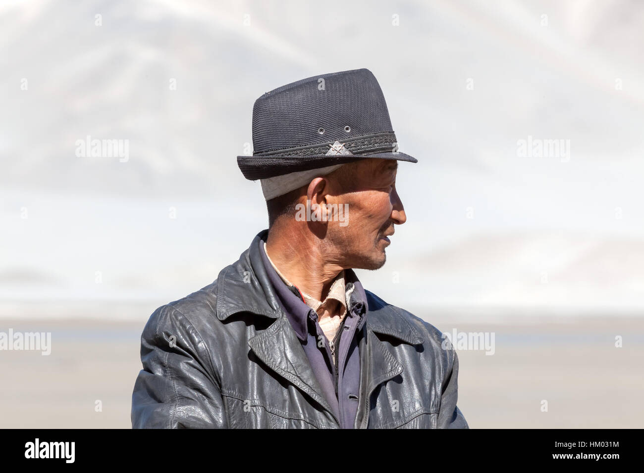 Daur ethnic group people hi-res stock photography and images - Alamy