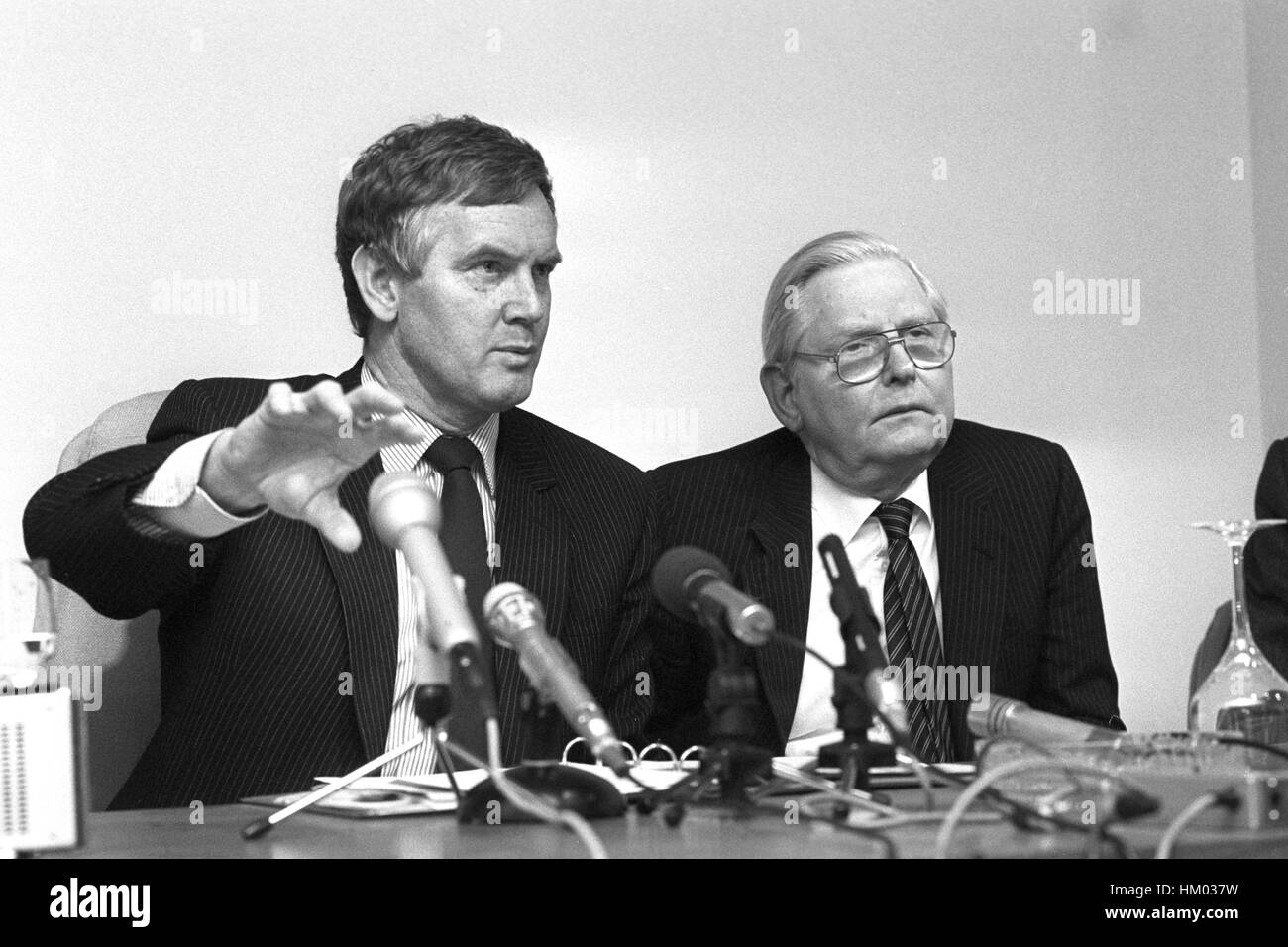 Transport secretary john moore hi-res stock photography and images - Alamy