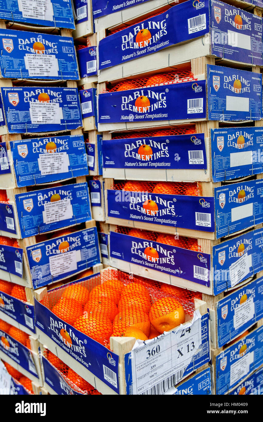 Stacked boxes hi-res stock photography and images - Alamy