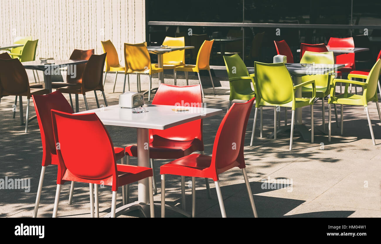 Empty fast food place hi-res stock photography and images - Alamy
