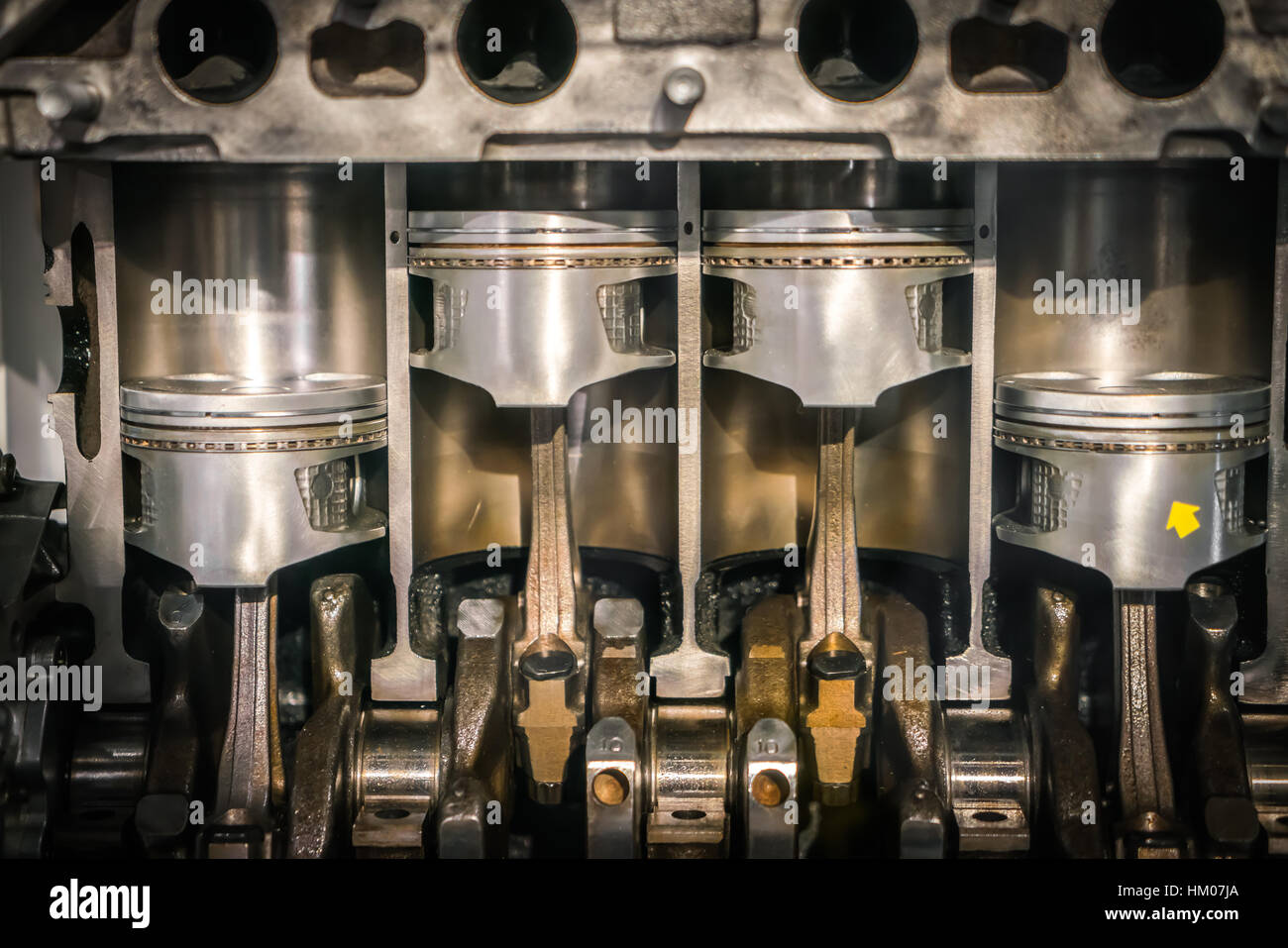 Engine piston cross section Stock Photo - Alamy