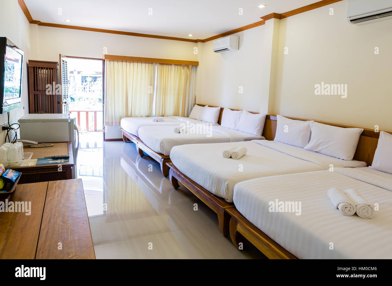 Interior of modern comfortable hotel room Stock Photo - Alamy