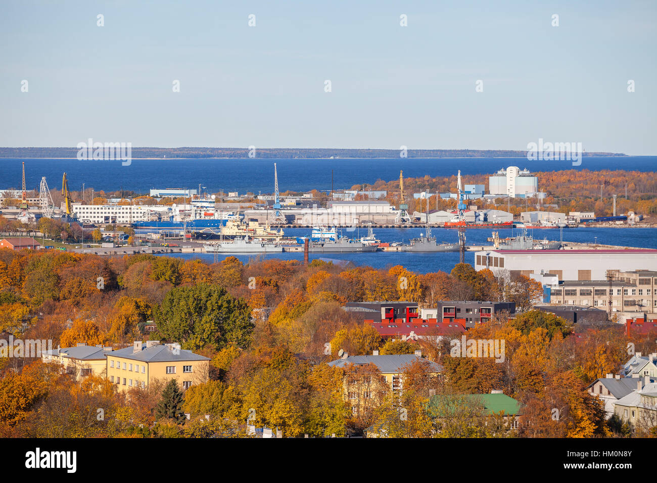 TALLINN, ESTONIA - 24 OKT 2015. View of the Tallinn Cargo Harbor. Port ...