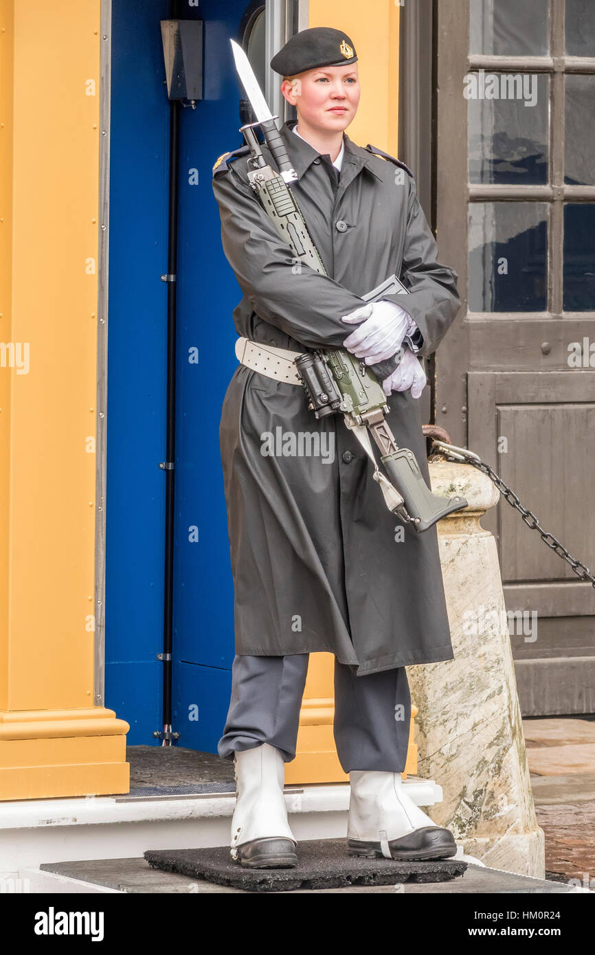 Girl Standing Guard Royal Palace Stockholm Sweden Stock Photo - Alamy
