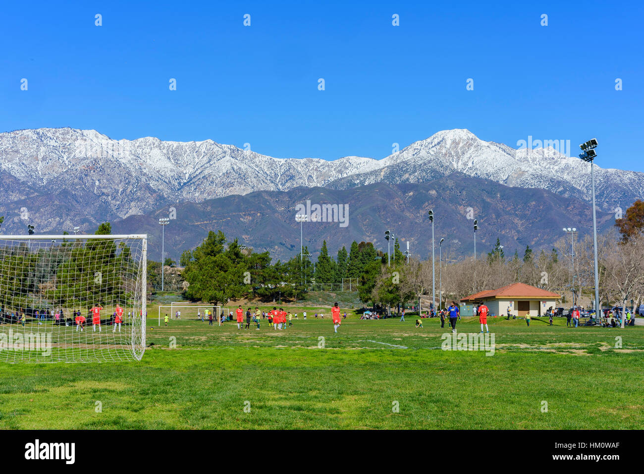 Rancho Cucamonga, JAN 29: The snowy Mount Baldy with houses below on ...