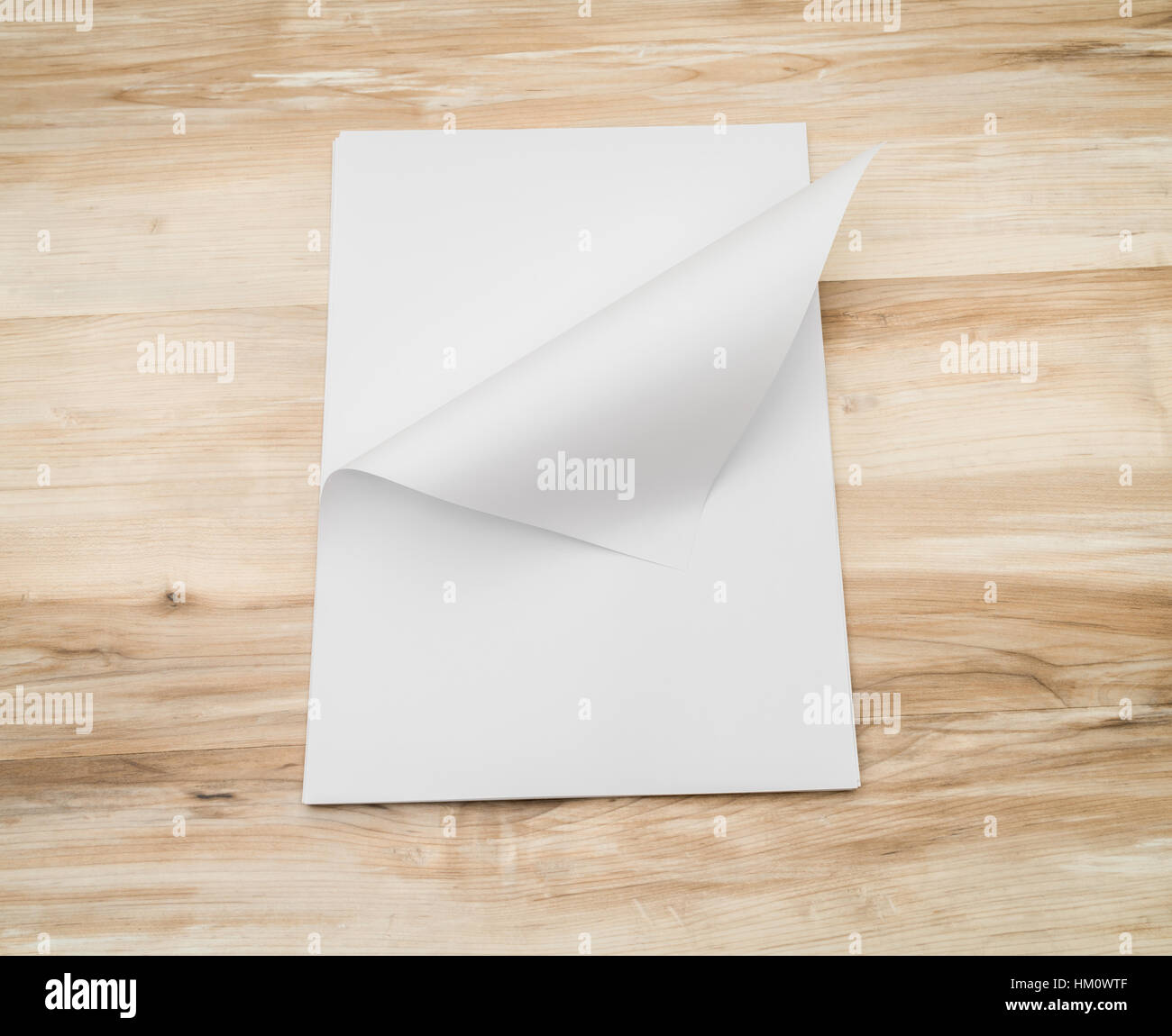 White template paper on wood texture Stock Photo - Alamy