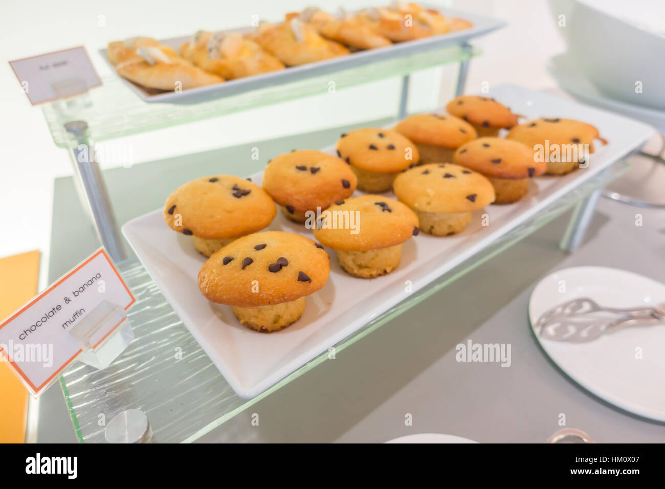 Chocolate chip muffins on table in buffet Stock Photo - Alamy
