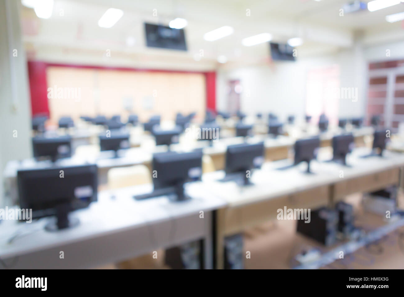 Computer lab room empty workstation hi-res stock photography and images ...