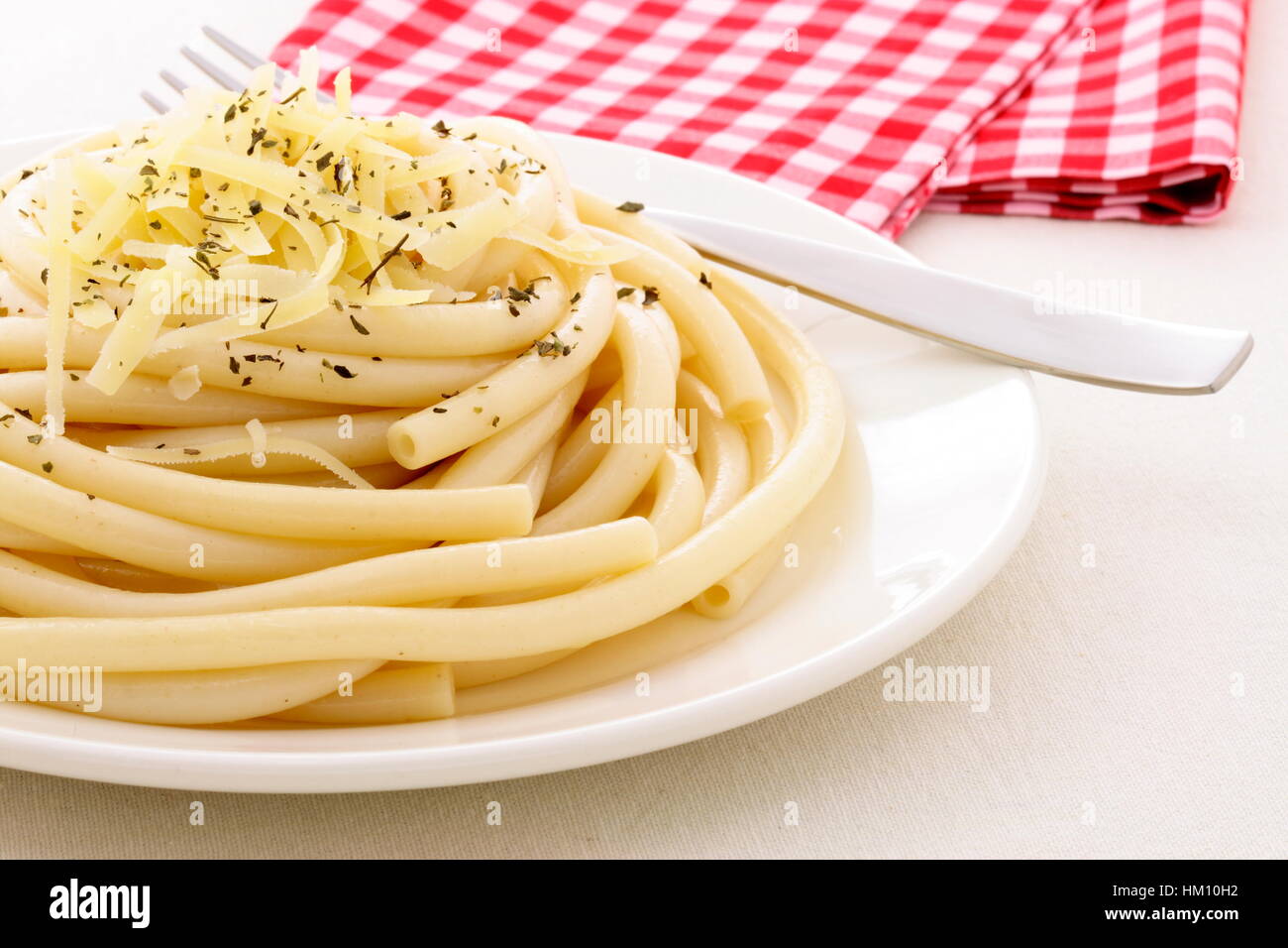delicious italian plain bucatini with italian herbs fresh butter and ...