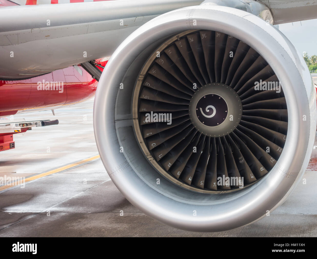 Engines turbine blades hi-res stock photography and images - Alamy