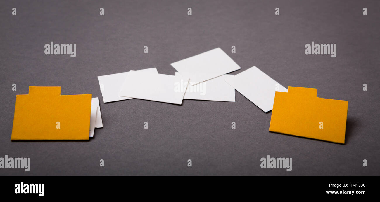 Yellow manila folder hi-res stock photography and images - Alamy